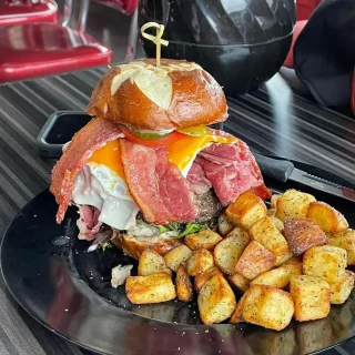 Benny's Breakfast Bar